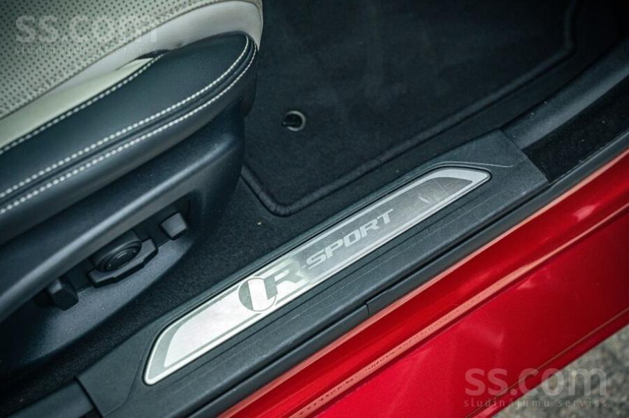 Sarkans Jaguar XE 2015 Rīga, ar dzinēja tilpumu 2.00 L un nobraukumu 183 tūkst. km par 5990 €, foto 22 vietnē AUTOMOTO.COM.LV