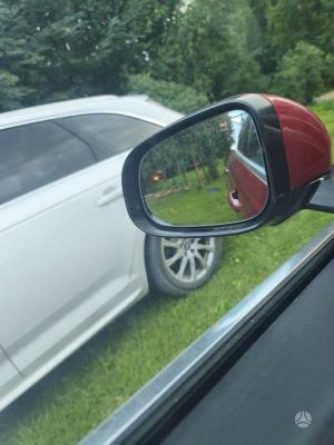 Red Jaguar XE 2016 in Vilnius, with an engine capacity of 2.00 L and mileage of 168 thousand km for 7700 €, photo 19 on AUTOMOTO.COM.LV