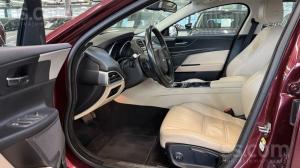Red Jaguar XE 2016 in Riga, with an engine capacity of 2.00 L and mileage of 87 thousand km for 8900 €, photo 11 on AUTOMOTO.COM.LV