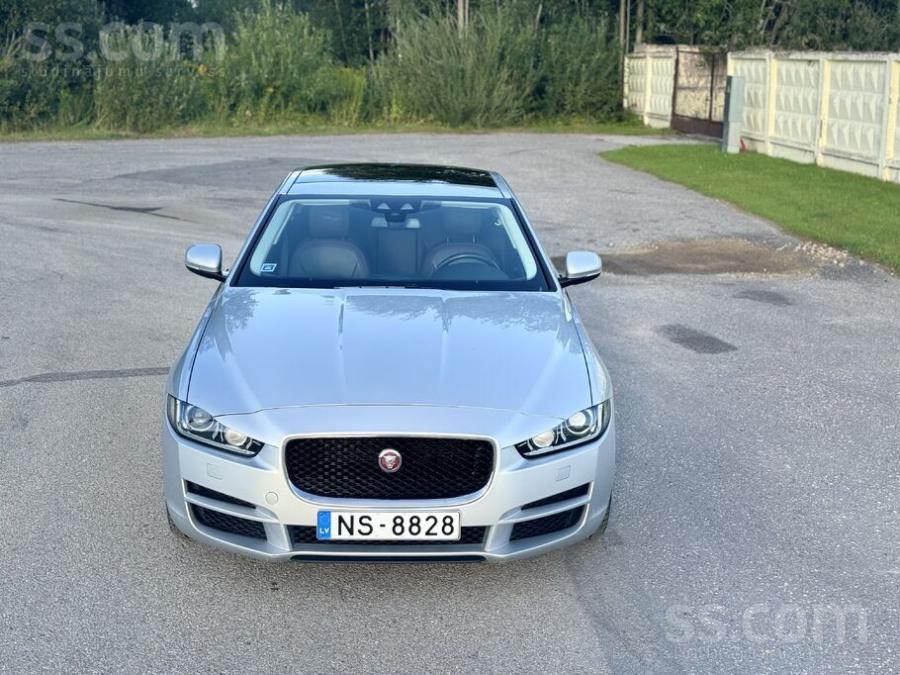 Jaguar XE 2015 in Riga, with an engine capacity of 2.00 L and mileage of 281 thousand km for 7995 €, photo 3 on AUTOMOTO.COM.LV