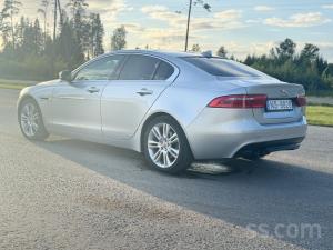 Jaguar XE 2015 in Riga, with an engine capacity of 2.00 L and mileage of 281 thousand km for 7995 €, photo 9 on AUTOMOTO.COM.LV