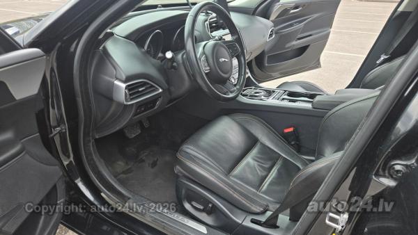 Ягуар XE 2016 в Таллин, объемом двигателя 2.00 л и пробегом 157 тыс. км за 7800 €, фото 3 на AUTOMOTO.COM.LV