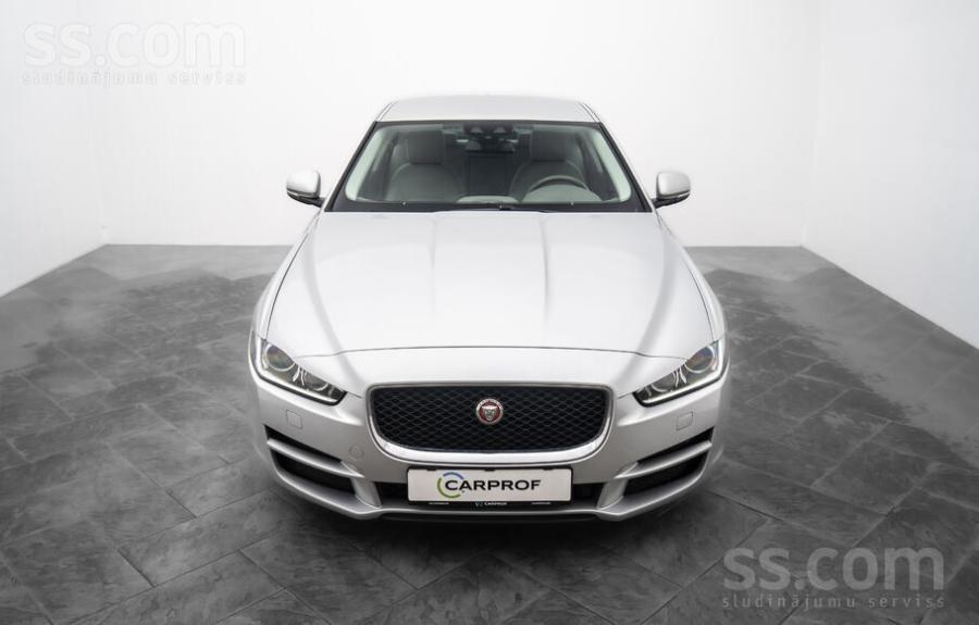 Jaguar XE 2016 in Tallinn, with an engine capacity of 2.00 L and mileage of 180 thousand km for 7999 €, photo 3 on AUTOMOTO.COM.LV