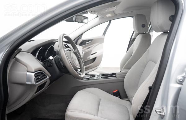 Ягуар XE 2016 в Таллин, объемом двигателя 2.00 л и пробегом 180 тыс. км за 7999 €, фото 7 на AUTOMOTO.COM.LV