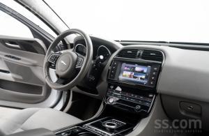 Jaguar XE 2016 in Tallinn, with an engine capacity of 2.00 L and mileage of 180 thousand km for 7999 €, photo 12 on AUTOMOTO.COM.LV