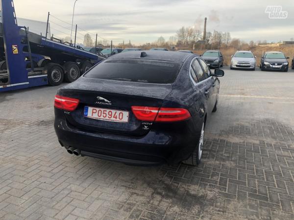 Jaguar XE 2016 Tauragė, ar dzinēja tilpumu 2.00 L un nobraukumu 176 tūkst. km par 7299 €, foto 5 vietnē AUTOMOTO.COM.LV
