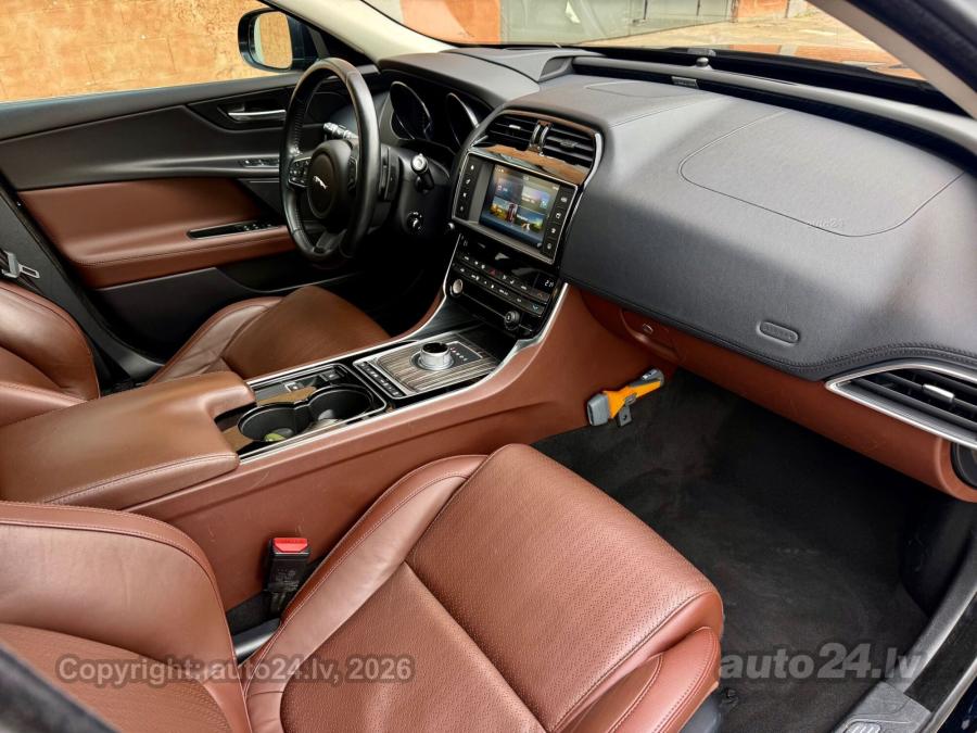 Ягуар XE 2016 в Таллин, объемом двигателя 2.00 л и пробегом 196 тыс. км за 11999 €, фото 14 на AUTOMOTO.COM.LV