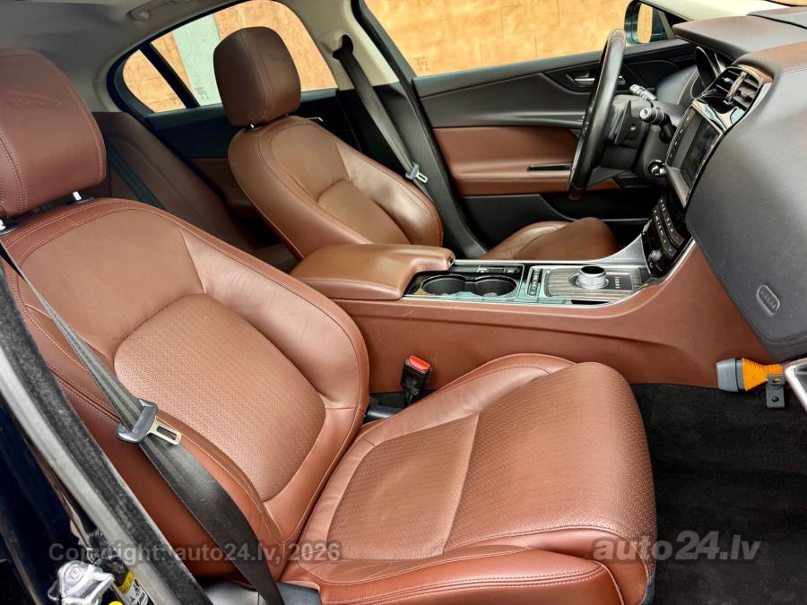 Ягуар XE 2016 в Таллин, объемом двигателя 2.00 л и пробегом 196 тыс. км за 11999 €, фото 15 на AUTOMOTO.COM.LV