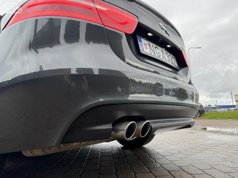 Jaguar XE 2018 in Kretinga, with an engine capacity of 2.00 L and mileage of 168 thousand km for 8995 €, photo 25 on AUTOMOTO.COM.LV