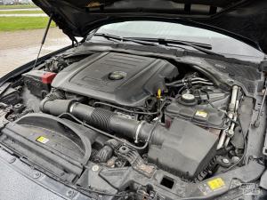 Jaguar XE 2018 in Kretinga, with an engine capacity of 2.00 L and mileage of 168 thousand km for 8995 €, photo 37 on AUTOMOTO.COM.LV