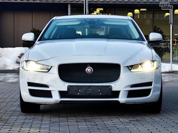 Balts Jaguar XE 2016 Šauļi, ar dzinēja tilpumu 2.00 L un nobraukumu 124 tūkst. km par 11600 €, foto 2 vietnē AUTOMOTO.COM.LV