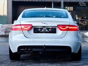 Balts Jaguar XE 2016 Šauļi, ar dzinēja tilpumu 2.00 L un nobraukumu 124 tūkst. km par 11600 €, foto 7 vietnē AUTOMOTO.COM.LV