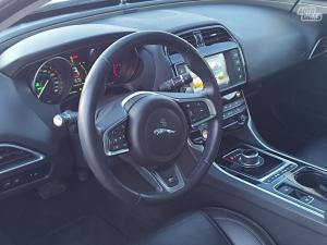 Balts Jaguar XE 2016 Šauļi, ar dzinēja tilpumu 2.00 L un nobraukumu 124 tūkst. km par 11600 €, foto 12 vietnē AUTOMOTO.COM.LV