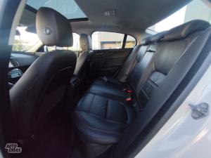 Balts Jaguar XE 2016 Šauļi, ar dzinēja tilpumu 2.00 L un nobraukumu 124 tūkst. km par 11600 €, foto 19 vietnē AUTOMOTO.COM.LV