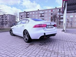 Balts Jaguar XE 2016 Rēzekne, ar dzinēja tilpumu 2.00 L un nobraukumu 201 tūkst. km par 8999 €, foto 5 vietnē AUTOMOTO.COM.LV