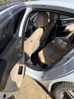 Balts Jaguar XE 2016 Rēzekne, ar dzinēja tilpumu 2.00 L un nobraukumu 201 tūkst. km par 8999 €, foto 15 vietnē AUTOMOTO.COM.LV