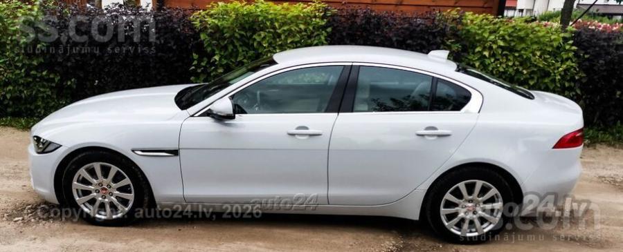 White Jaguar XE 2017 in Riga, with an engine capacity of 2.00 L and mileage of 145 thousand km for 9500 €, photo 18 on AUTOMOTO.COM.LV