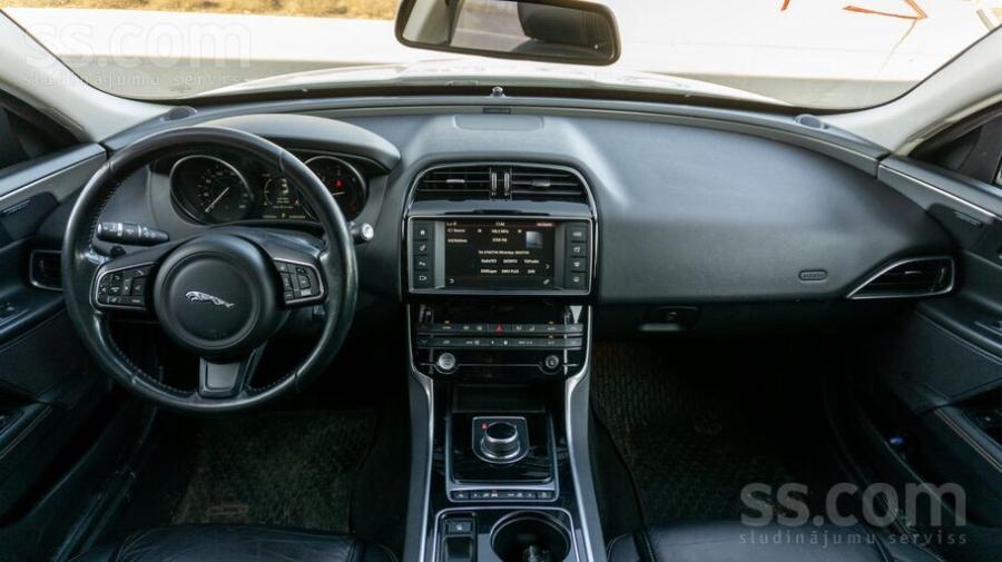 White Jaguar XE 2017 in Riga, with an engine capacity of 2.00 L and mileage of 158 thousand km for 8190 €, photo 12 on AUTOMOTO.COM.LV