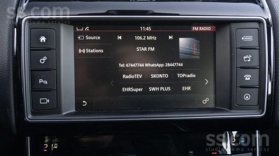 White Jaguar XE 2017 in Riga, with an engine capacity of 2.00 L and mileage of 158 thousand km for 8190 €, photo 20 on AUTOMOTO.COM.LV