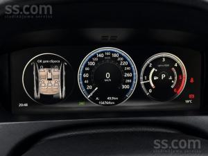 Balts Jaguar XE 2017 Rīga, ar dzinēja tilpumu 2.00 L un nobraukumu 160 tūkst. km par 13000 €, foto 14 vietnē AUTOMOTO.COM.LV