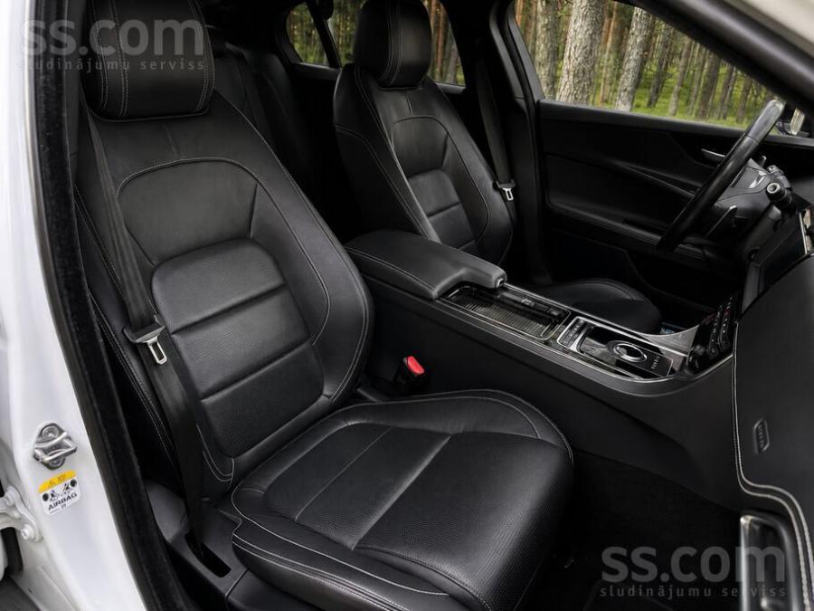 Balts Jaguar XE 2017 Rīga, ar dzinēja tilpumu 2.00 L un nobraukumu 160 tūkst. km par 13000 €, foto 18 vietnē AUTOMOTO.COM.LV