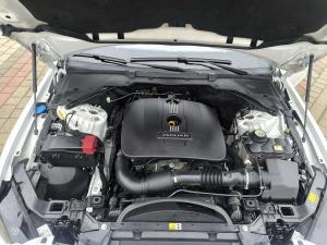 White Jaguar XE 2017 in Vilnius, with an engine capacity of 2.00 L and mileage of 184 thousand km for 9900 €, photo 16 on AUTOMOTO.COM.LV