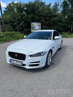 Balts Jaguar XE 2017 Rīga, ar dzinēja tilpumu 2.00 L un nobraukumu 227 tūkst. km par 7499 €, foto  vietnē AUTOMOTO.COM.LV