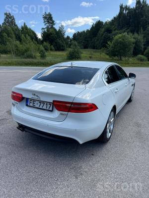 Balts Jaguar XE 2017 Rīga, ar dzinēja tilpumu 2.00 L un nobraukumu 227 tūkst. km par 7499 €, foto 7 vietnē AUTOMOTO.COM.LV