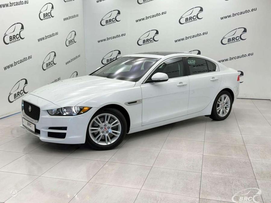 Balts Jaguar XE 2019 Viļņa, ar dzinēja tilpumu 2.00 L un nobraukumu 63 tūkst. km par 17500 €, foto 1 vietnē AUTOMOTO.COM.LV