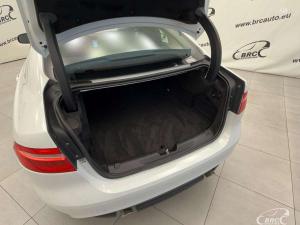 Balts Jaguar XE 2019 Viļņa, ar dzinēja tilpumu 2.00 L un nobraukumu 63 tūkst. km par 17500 €, foto 23 vietnē AUTOMOTO.COM.LV