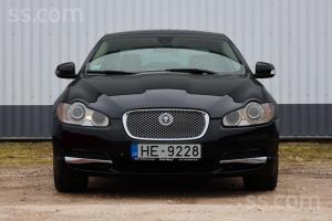 Melns Jaguar XF 2008 Rīga, ar dzinēja tilpumu 2.70 L un nobraukumu 199 tūkst. km par 16000 €, foto 3 vietnē AUTOMOTO.COM.LV