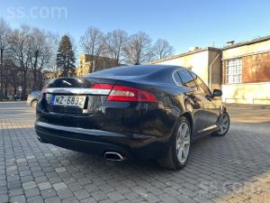 Black Jaguar XF 2008 in Riga, with an engine capacity of 2.70 L and mileage of 269 thousand km for 5200 €, photo 5 on AUTOMOTO.COM.LV