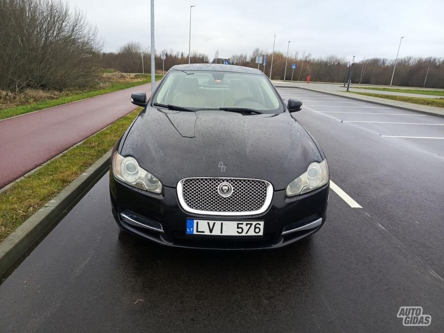 Melns Jaguar XF 2008 Kretinga, ar dzinēja tilpumu 2.70 L un nobraukumu 347 tūkst. km par 2850 €, foto 2 vietnē AUTOMOTO.COM.LV