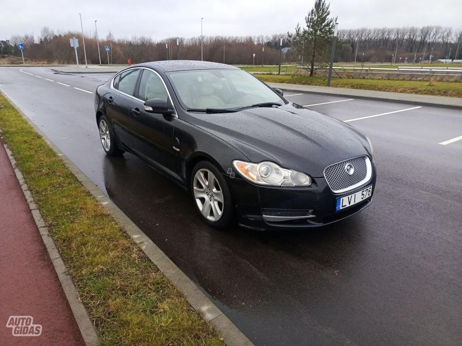 Melns Jaguar XF 2008 Kretinga, ar dzinēja tilpumu 2.70 L un nobraukumu 347 tūkst. km par 2850 €, foto 3 vietnē AUTOMOTO.COM.LV