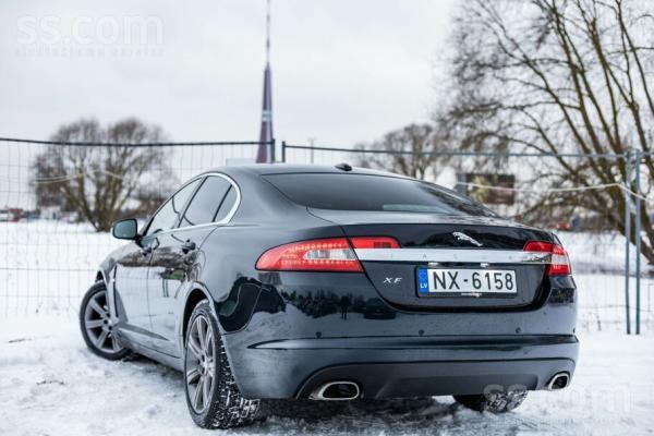 Melns Jaguar XF 2008 Rīga, ar dzinēja tilpumu 3.00 L un nobraukumu 223 tūkst. km par 5290 €, foto 5 vietnē AUTOMOTO.COM.LV