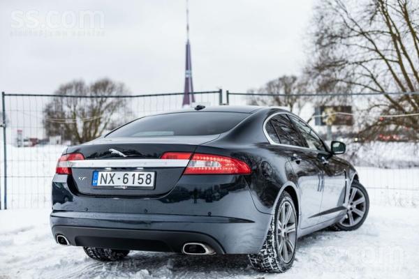 Melns Jaguar XF 2008 Rīga, ar dzinēja tilpumu 3.00 L un nobraukumu 223 tūkst. km par 5290 €, foto 6 vietnē AUTOMOTO.COM.LV