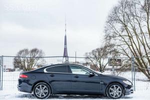 Black Jaguar XF 2008 in Riga, with an engine capacity of 3.00 L and mileage of 223 thousand km for 5290 €, photo 5 on AUTOMOTO.COM.LV