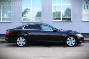 Black Jaguar XF 2008 in Riga, with an engine capacity of 2.70 L and mileage of 274 thousand km for 4995 €, photo 4 on AUTOMOTO.COM.LV