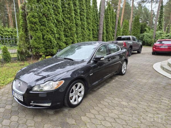 Melns Jaguar XF 2008 Rīga, ar dzinēja tilpumu 2.70 L un nobraukumu 211 tūkst. km par 3900 €, foto 1 vietnē AUTOMOTO.COM.LV