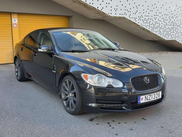 Black Jaguar XF 2008 in Vilnius, with an engine capacity of 2.70 L and mileage of 321 thousand km for 1550 €, photo 1 on AUTOMOTO.COM.LV