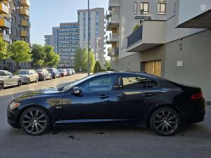 Black Jaguar XF 2008 in Vilnius, with an engine capacity of 2.70 L and mileage of 321 thousand km for 1550 €, photo 7 on AUTOMOTO.COM.LV