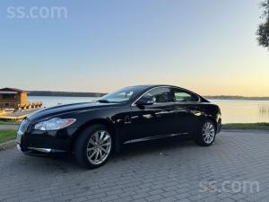 Melns Jaguar XF 2008 Ogre, ar dzinēja tilpumu 2.70 L un nobraukumu 204 tūkst. km par 6000 €, foto  vietnē AUTOMOTO.COM.LV