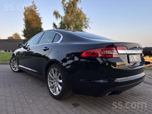Melns Jaguar XF 2008 Ogre, ar dzinēja tilpumu 2.70 L un nobraukumu 204 tūkst. km par 6000 €, foto 3 vietnē AUTOMOTO.COM.LV