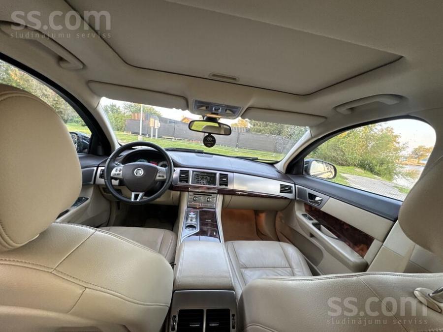 Melns Jaguar XF 2008 Ogre, ar dzinēja tilpumu 2.70 L un nobraukumu 204 tūkst. km par 6000 €, foto 11 vietnē AUTOMOTO.COM.LV
