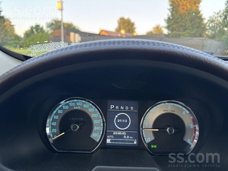 Melns Jaguar XF 2008 Ogre, ar dzinēja tilpumu 2.70 L un nobraukumu 204 tūkst. km par 6000 €, foto 12 vietnē AUTOMOTO.COM.LV