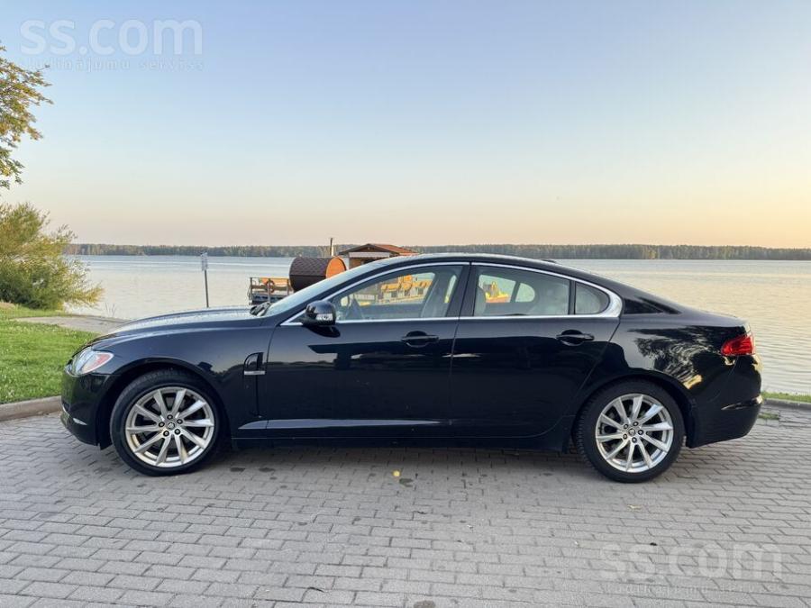 Melns Jaguar XF 2008 Ogre, ar dzinēja tilpumu 2.70 L un nobraukumu 204 tūkst. km par 6000 €, foto 14 vietnē AUTOMOTO.COM.LV