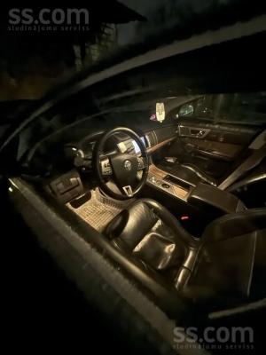 Melns Jaguar XF 2008 Rīga, ar dzinēja tilpumu 2.70 L un nobraukumu 190 tūkst. km par 3500 €, foto 6 vietnē AUTOMOTO.COM.LV