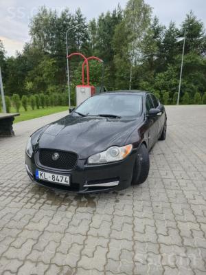 Melns Jaguar XF 2008 Rīga, ar dzinēja tilpumu 2.70 L un nobraukumu 190 tūkst. km par 3500 €, foto  vietnē AUTOMOTO.COM.LV
