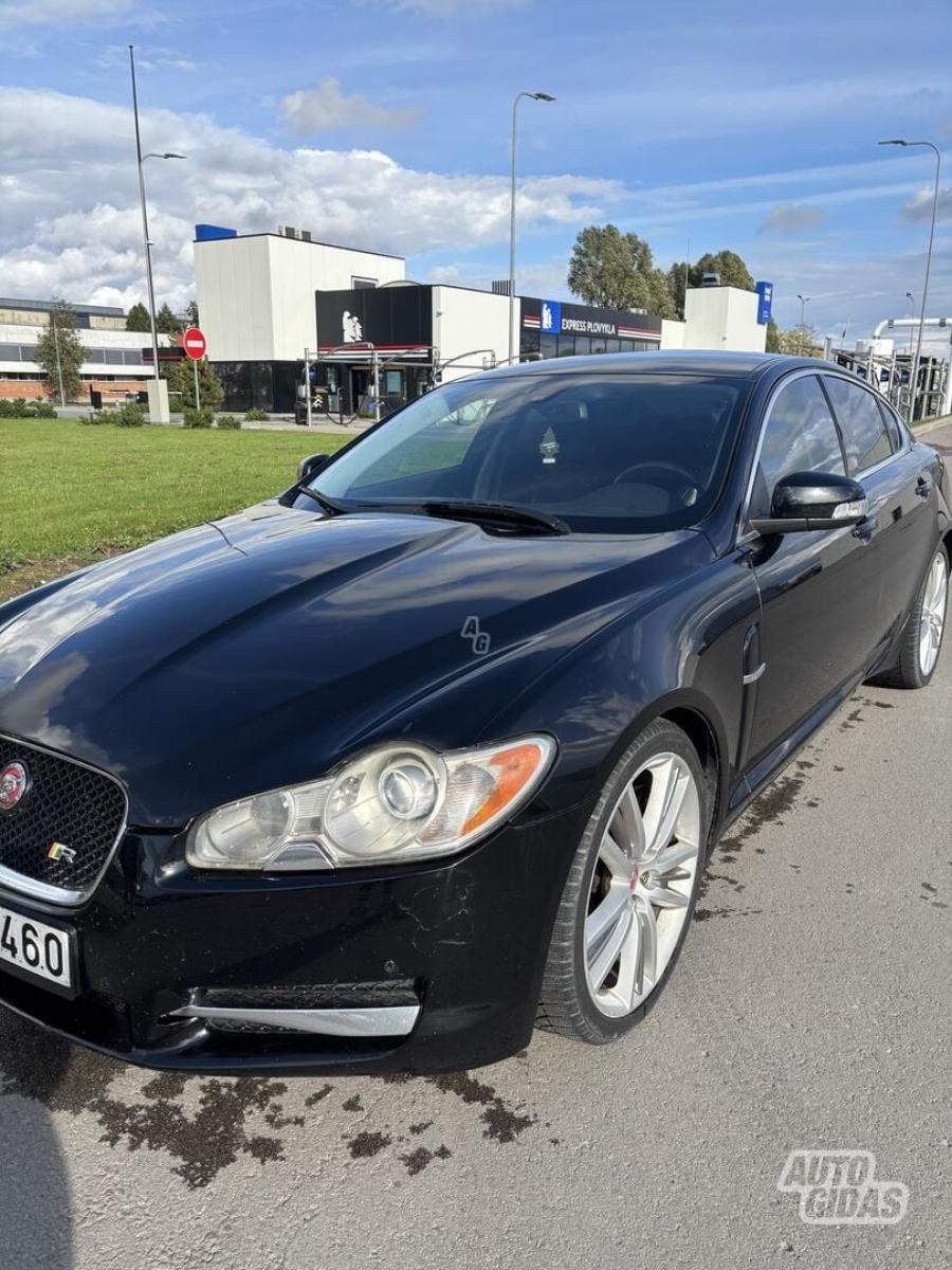 Black Jaguar XF 2008 in Siauliai, with an engine capacity of 2.70 L and mileage of 356 thousand km for 4400 €, photo 3 on AUTOMOTO.COM.LV