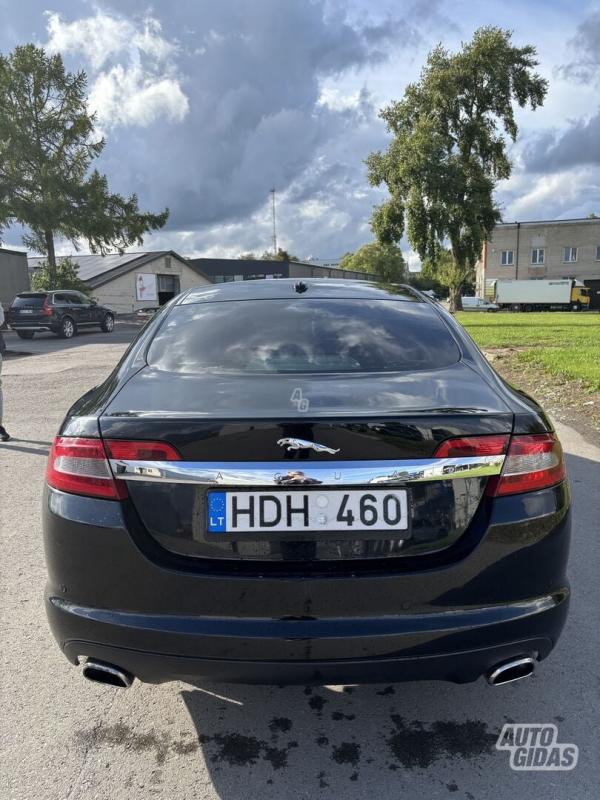 Black Jaguar XF 2008 in Siauliai, with an engine capacity of 2.70 L and mileage of 356 thousand km for 4400 €, photo 6 on AUTOMOTO.COM.LV